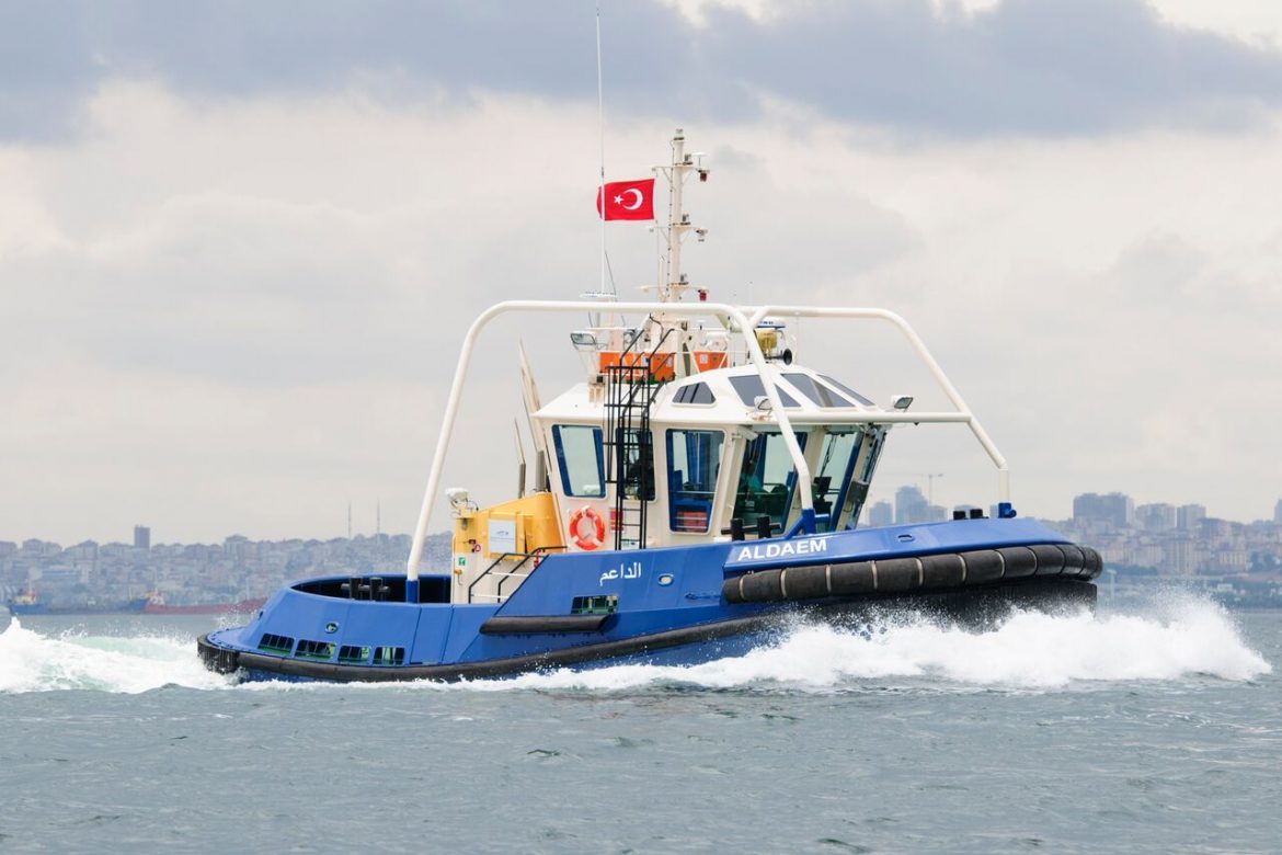Two RAscal 1500 line-handling tugs delivered to Aqaba - Robert Allan Ltd.
