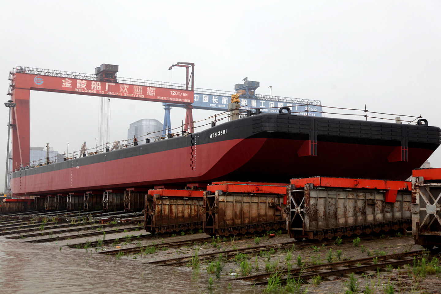 Robert Allan Ltd. designed 3500 MT DWT Double Hulled Oil Barges built ...
