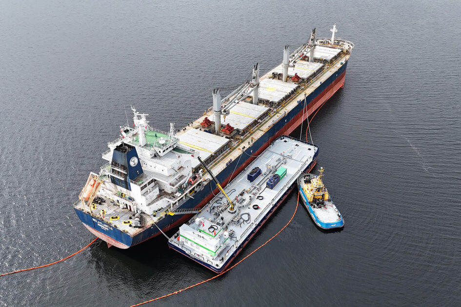 Bunkering Service Introduced with New Barge Fleet at Strategic Canadian ...